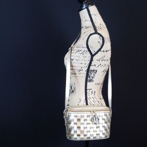 Warren Reed | Bags | Vintage Warren Reed Metallic Woven Oval Purse ...